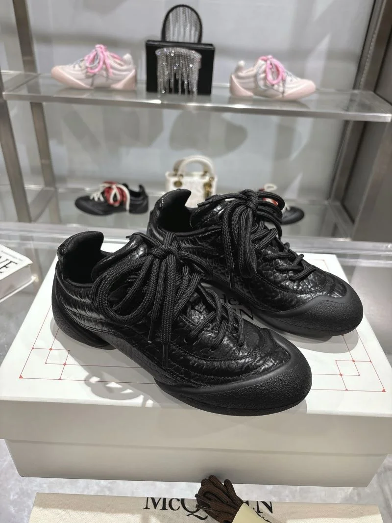 Bargain Alexander Mcqueen Low Shoes