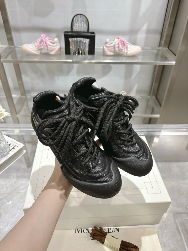 Bargain Alexander Mcqueen Low Shoes
