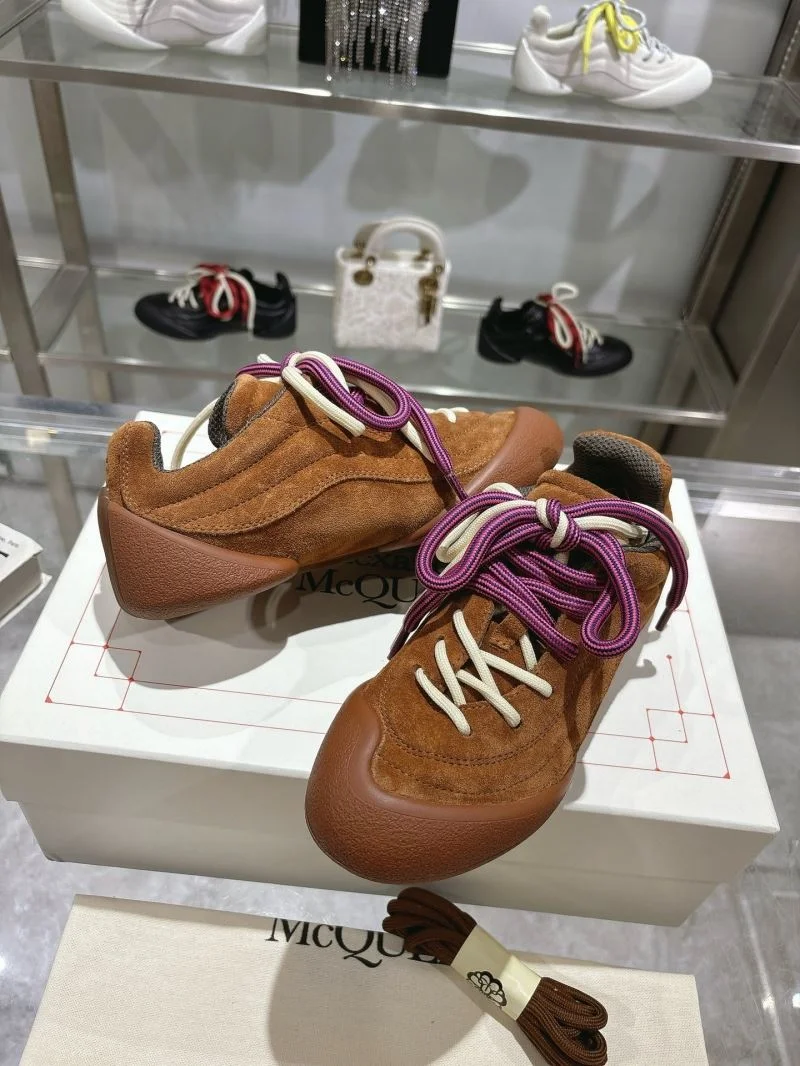 Reasonably priced Alexander Mcqueen Low Shoes