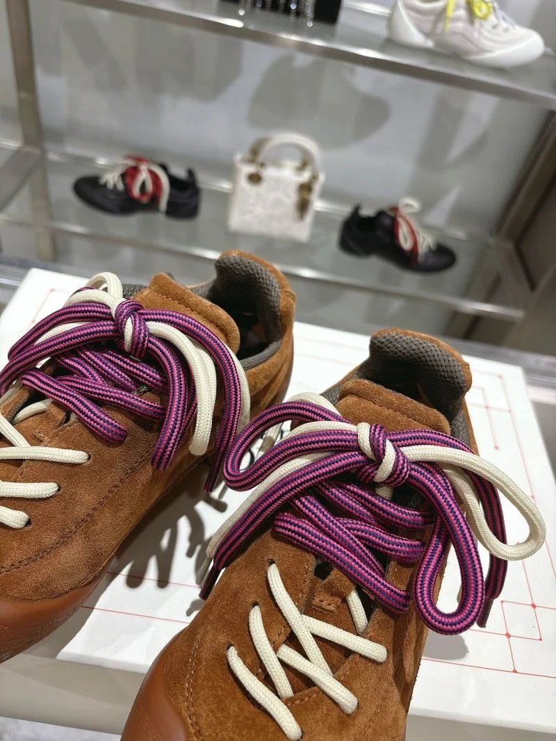 Reasonably priced Alexander Mcqueen Low Shoes