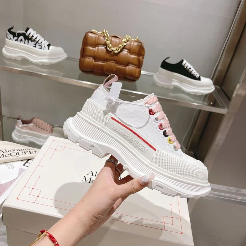 Value-priced Alexander Mcqueen Low Shoes