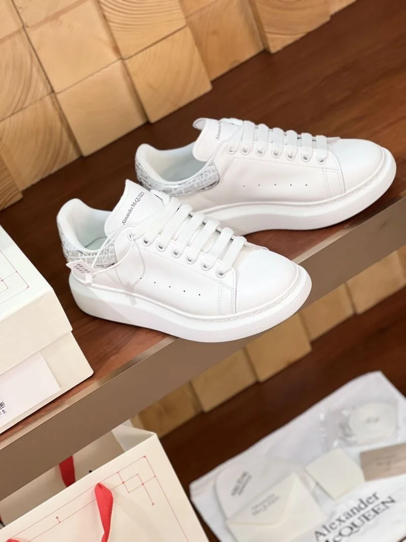 High accuracy Alexander Mcqueen Low Shoes