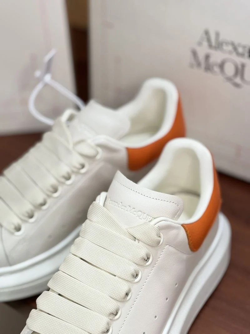 Precise copy Alexander Mcqueen Low Shoes