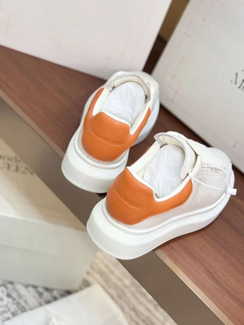 Precise copy Alexander Mcqueen Low Shoes