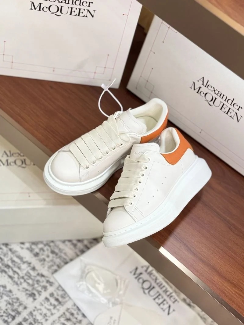 Precise copy Alexander Mcqueen Low Shoes