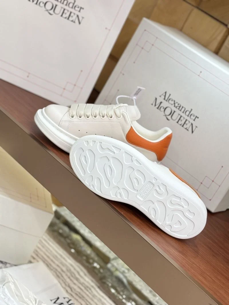 Precise copy Alexander Mcqueen Low Shoes