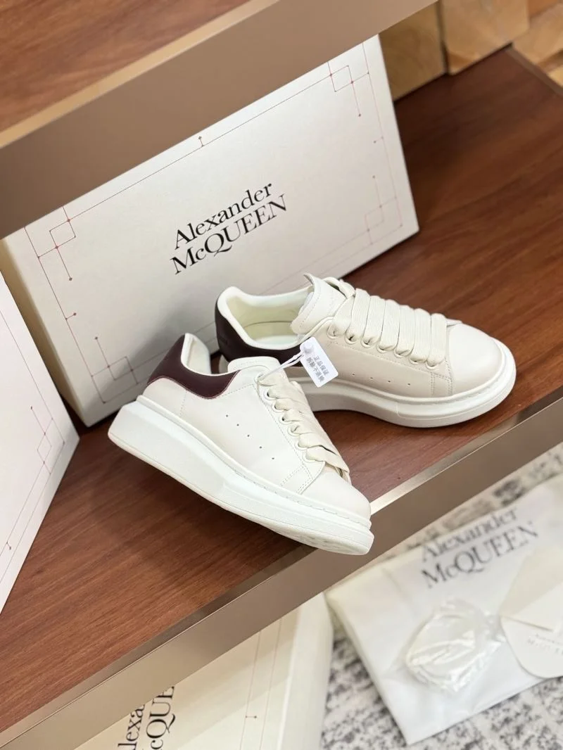 Value-priced Alexander Mcqueen Low Shoes