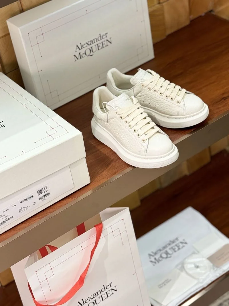 Budget-friendly Alexander Mcqueen Low Shoes