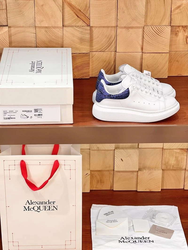 Indistinguishable Alexander Mcqueen Low Shoes