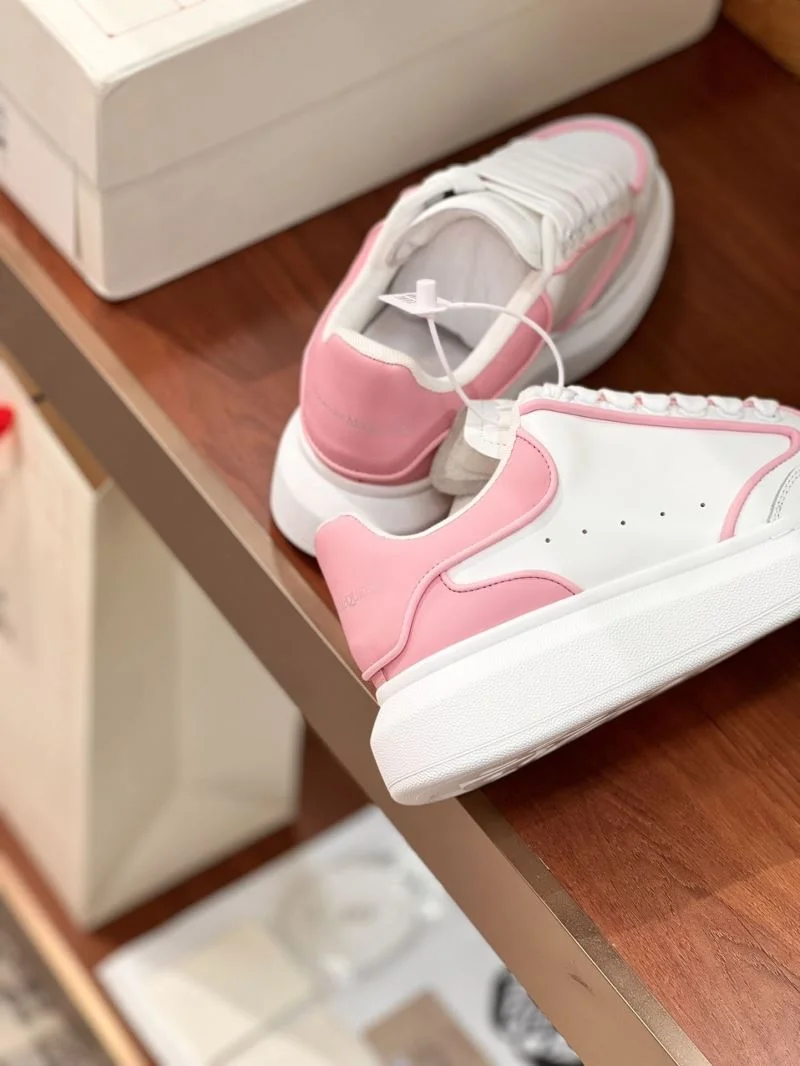 Authentic Alexander Mcqueen Low Shoes