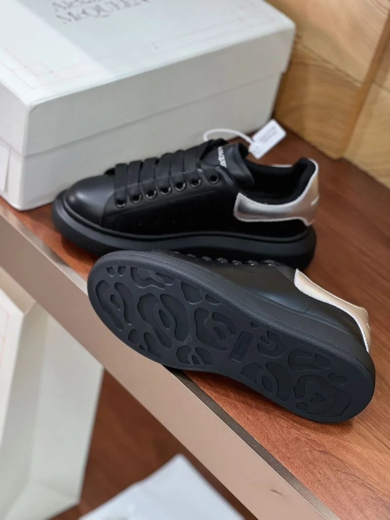 Authentic Alexander Mcqueen Low Shoes