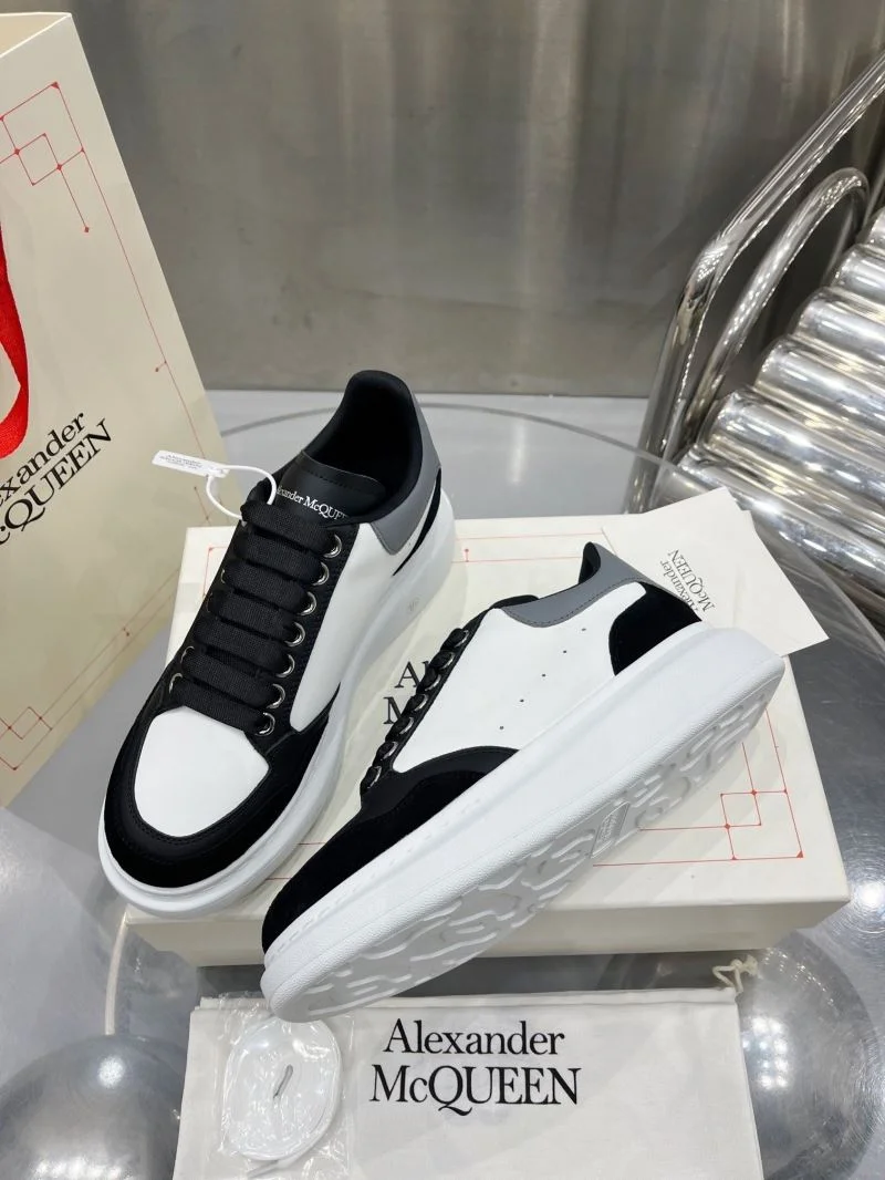 Top mirror Alexander Mcqueen Low Shoes