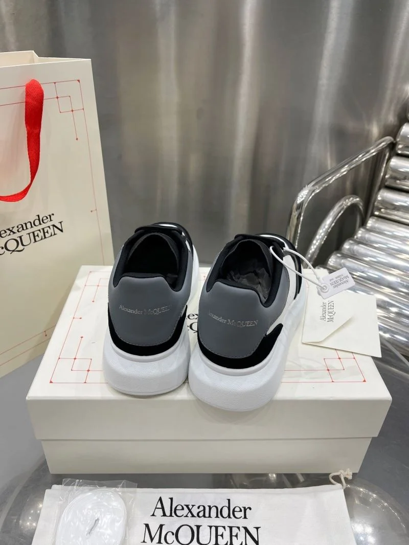 Top mirror Alexander Mcqueen Low Shoes