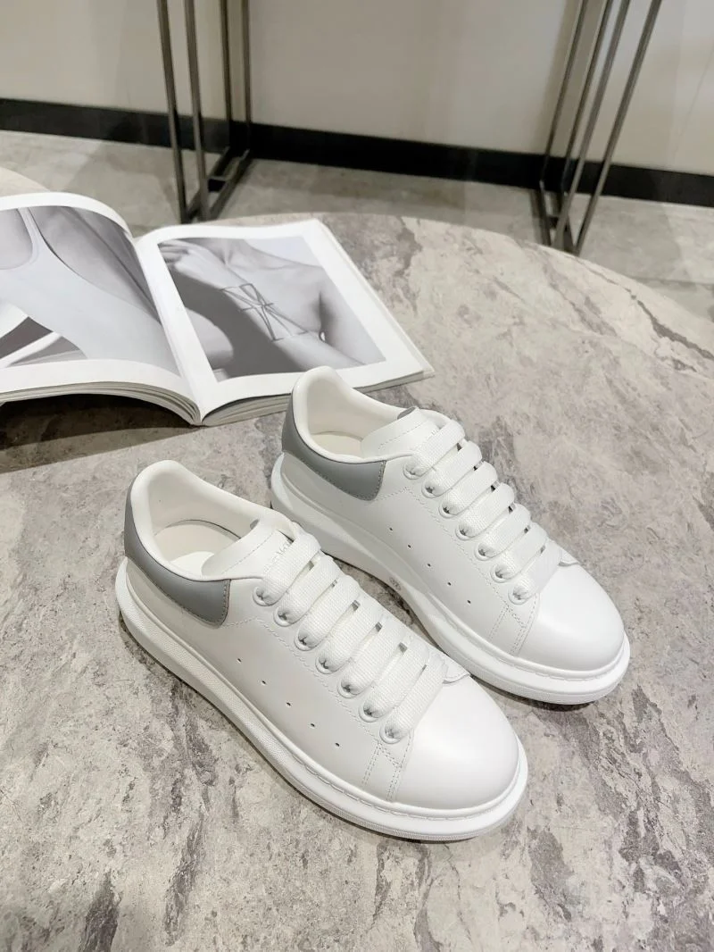 Exact replica Alexander Mcqueen Low Shoes
