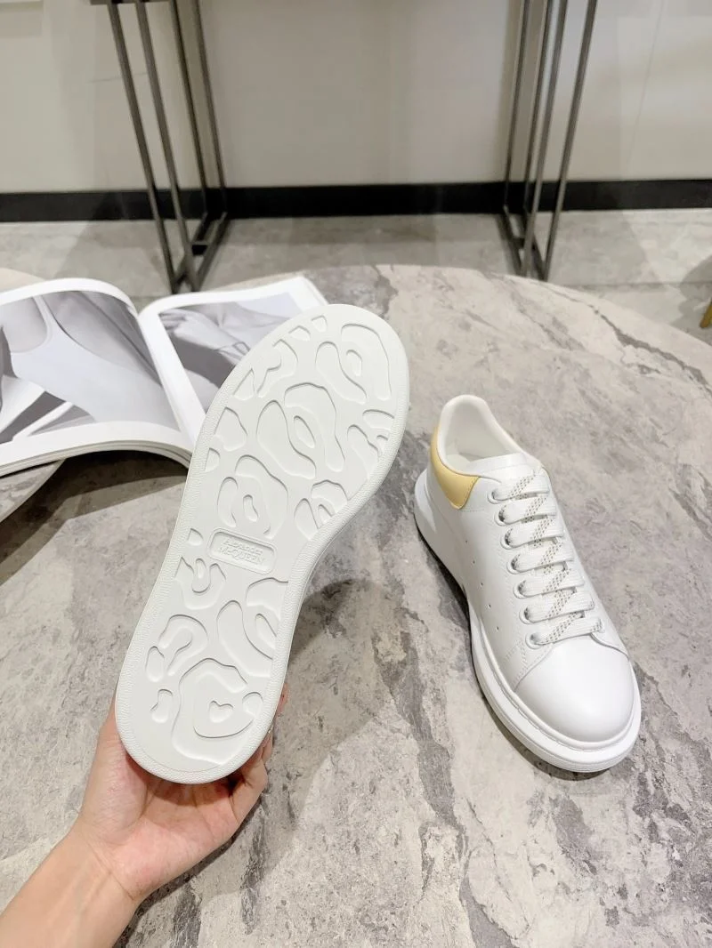 Exact replica Alexander Mcqueen Low Shoes