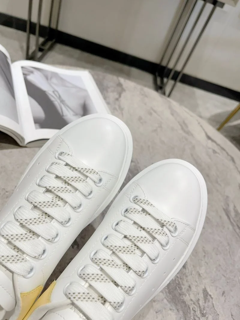 Exact replica Alexander Mcqueen Low Shoes