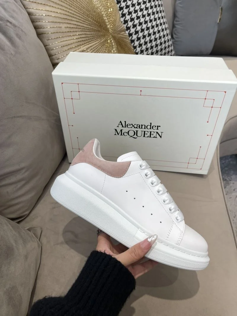 High fidelity Alexander Mcqueen Low Shoes