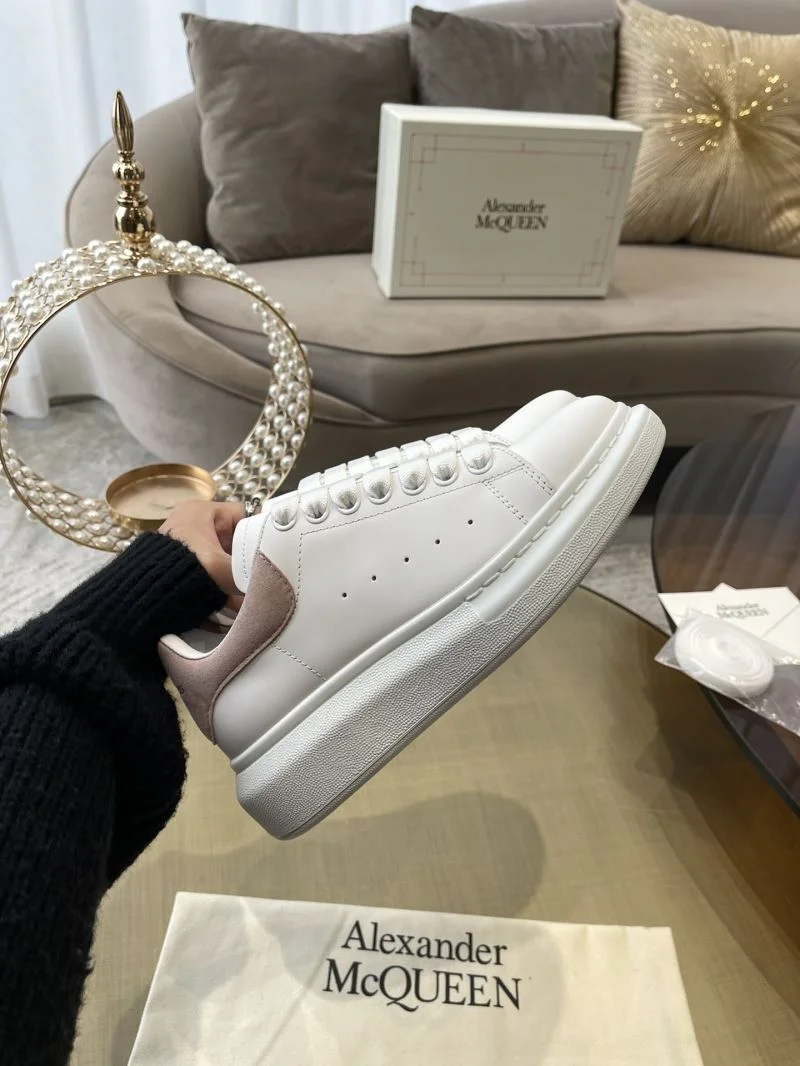 High fidelity Alexander Mcqueen Low Shoes