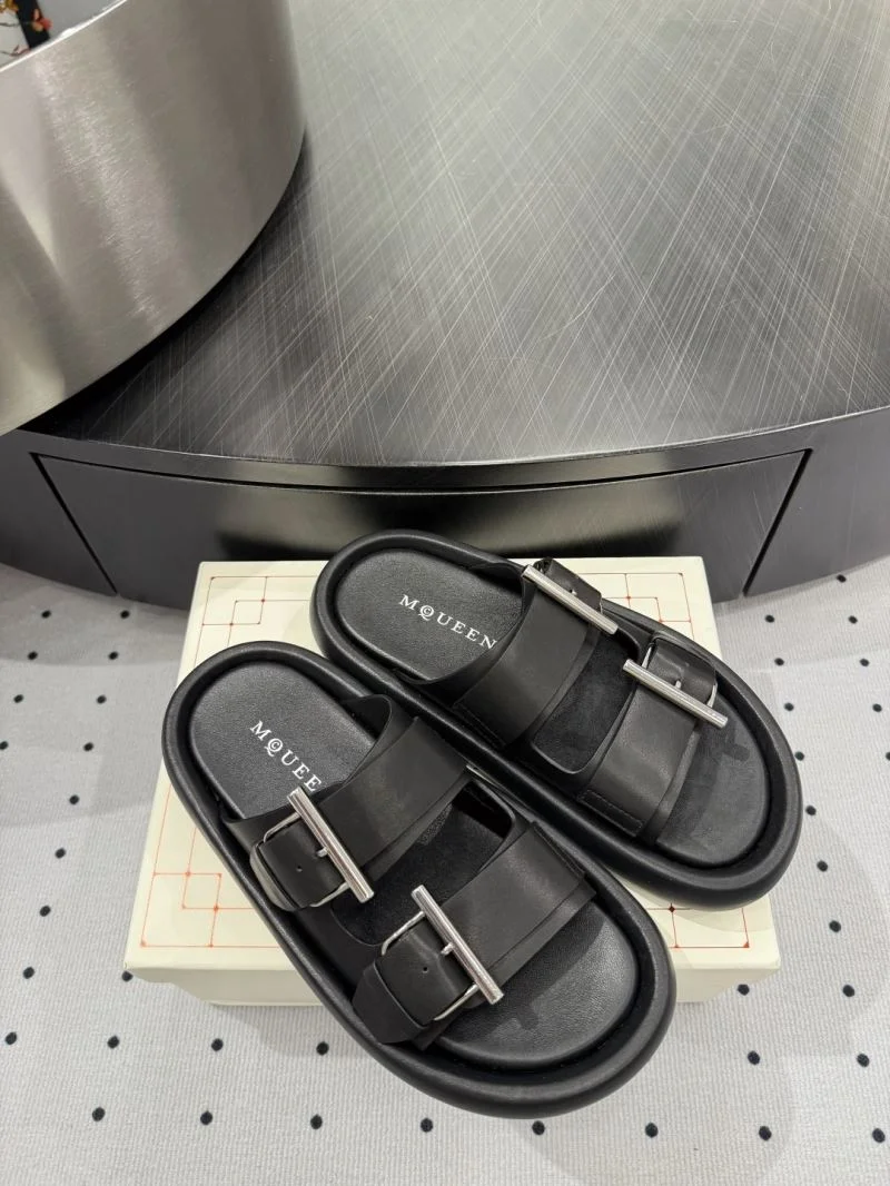 Precise copy Alexander Mcqueen Slippers