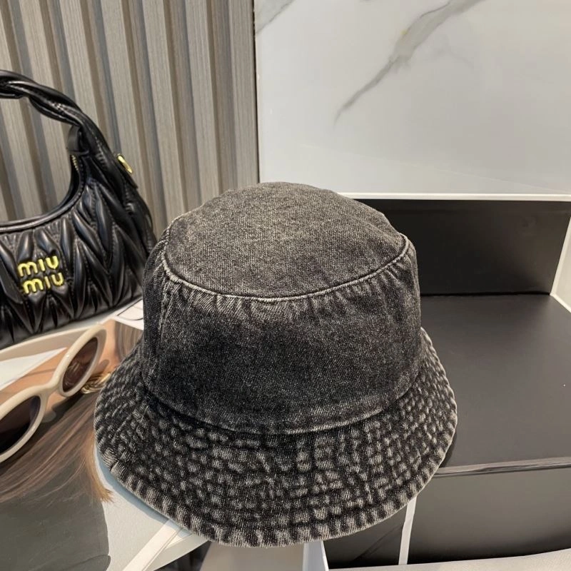 Top mirror Alexander Wang Caps