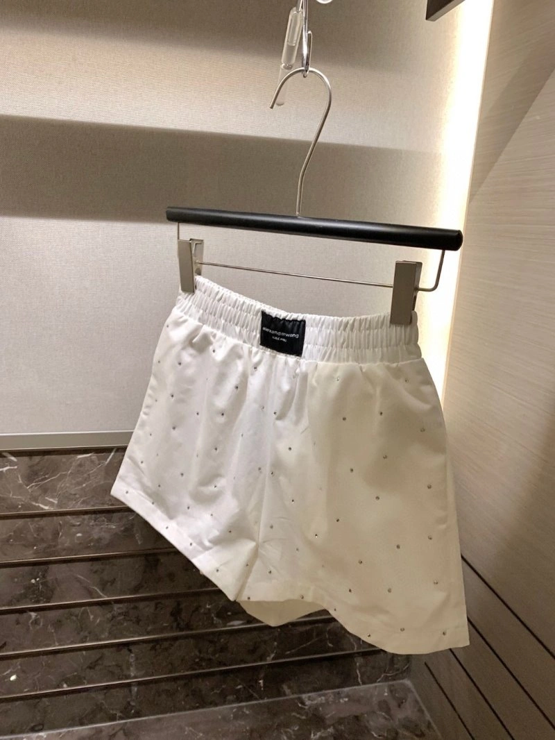 Accurate model Alexander Wang Short Pants