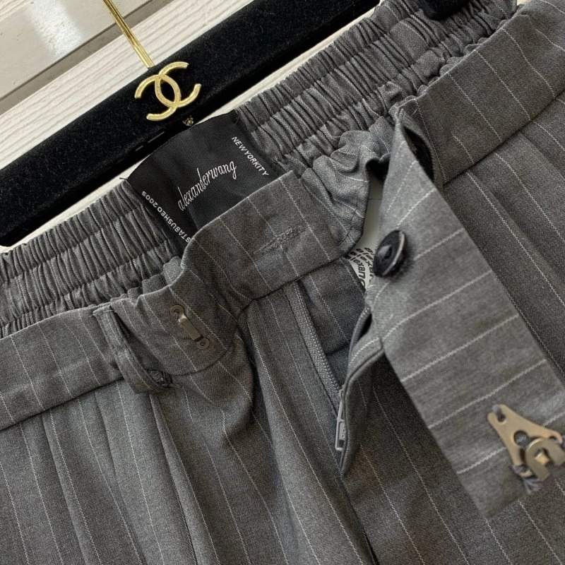 Top match Alexander Wang Short Pants