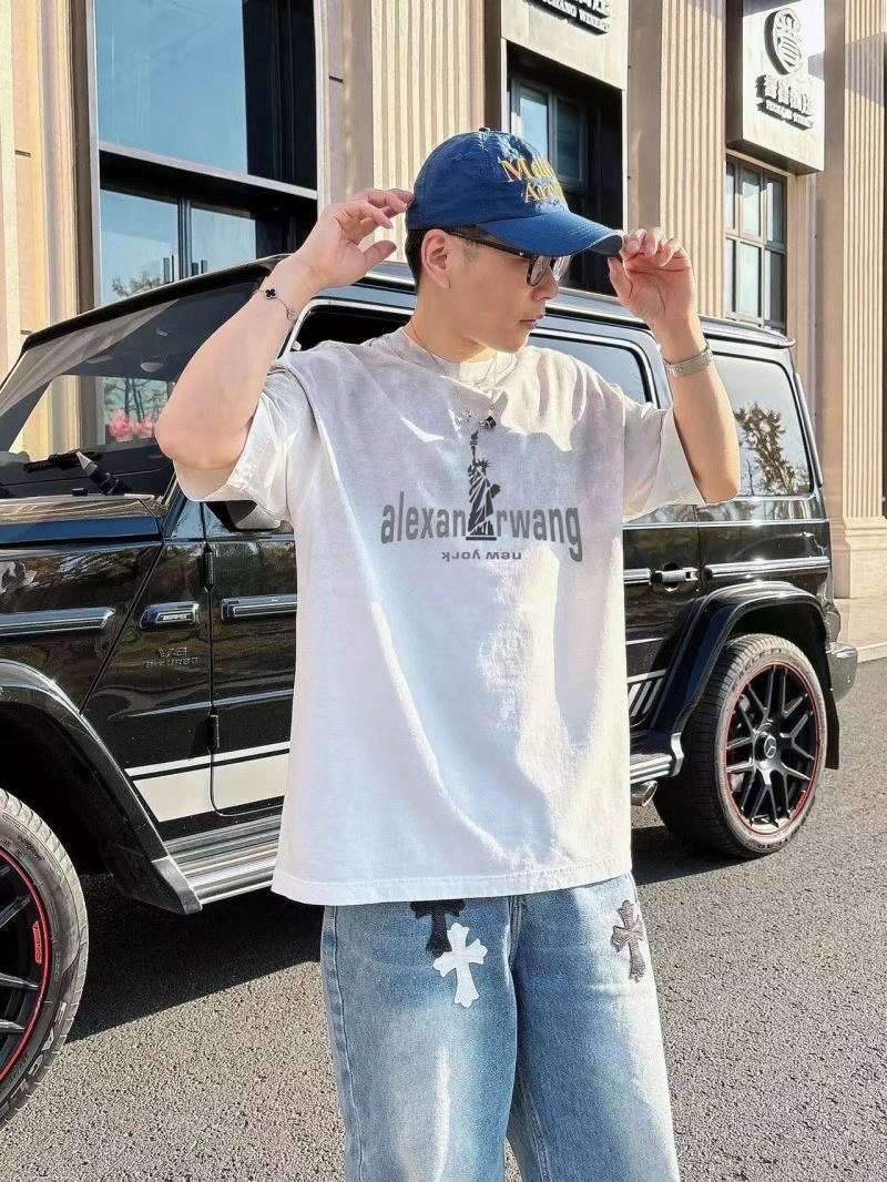 Accurate model Alexander Wang T-Shirts