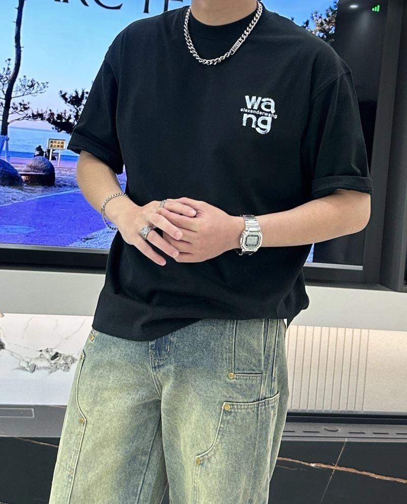 Accurate model Alexander Wang T-Shirts