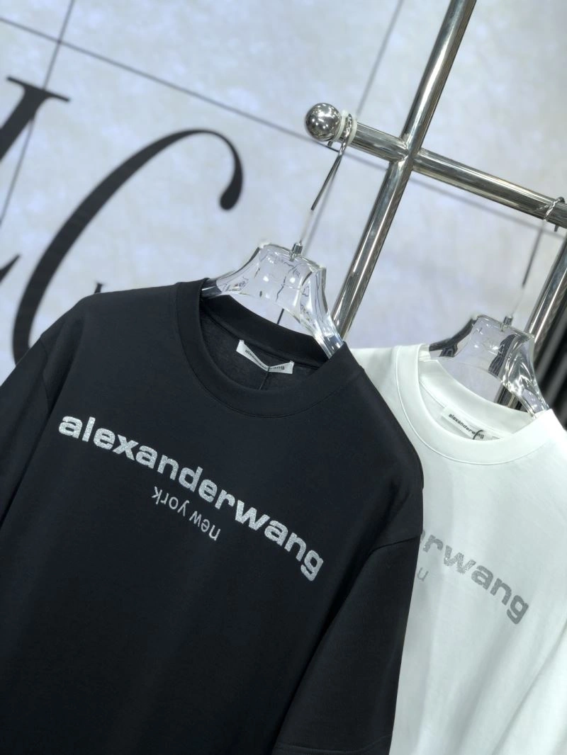 Top match Alexander Wang T-Shirts