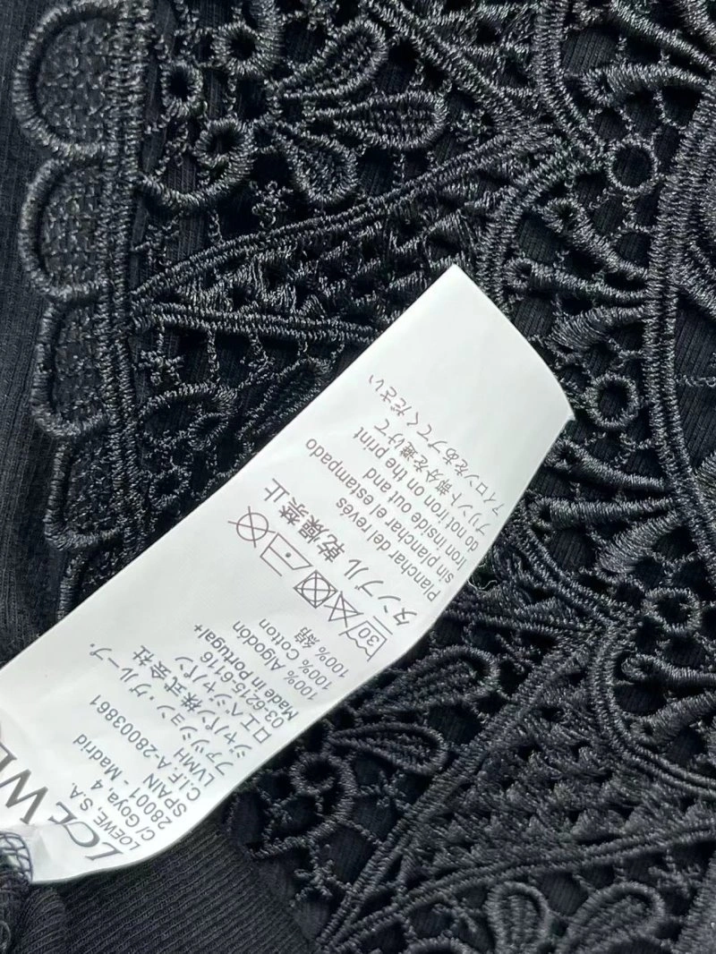 Accurate model Alexander Wang Vest