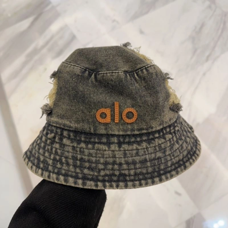 Alo Caps
