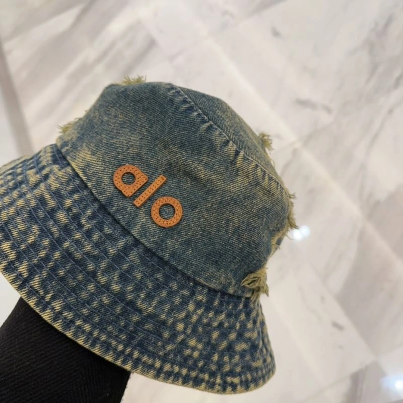 Official Alo Caps