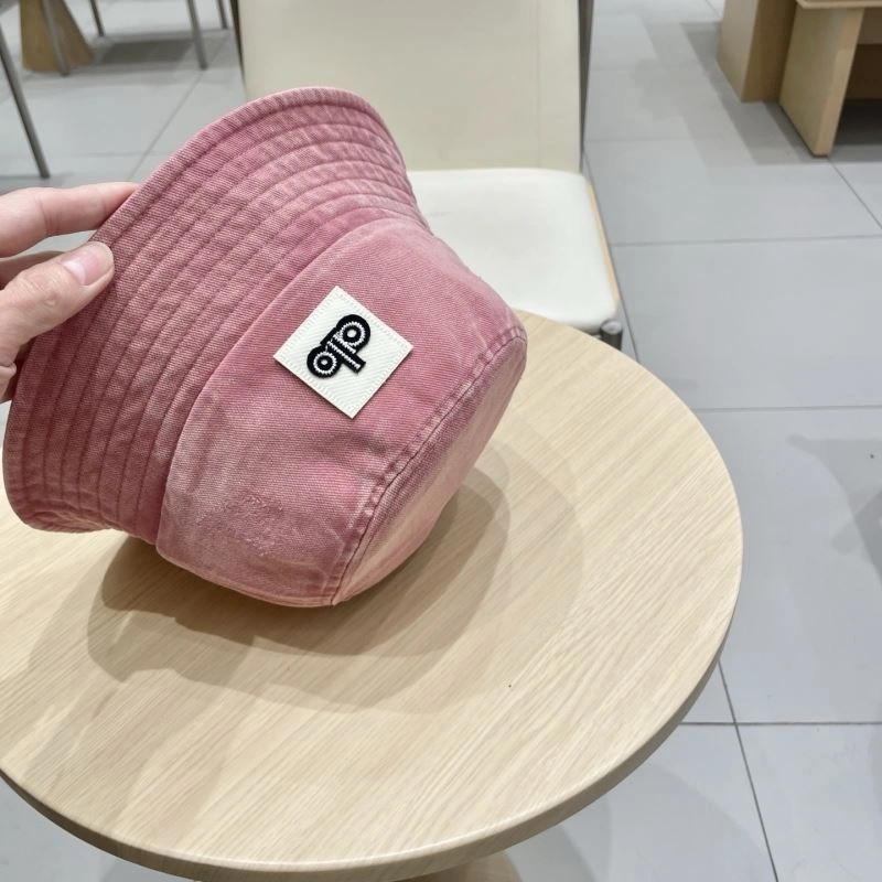 Official Alo Caps