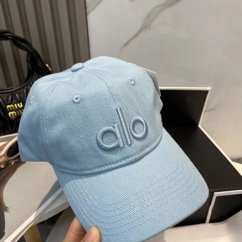 Top match Alo Caps