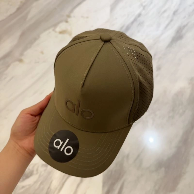 Accurate model Alo Caps