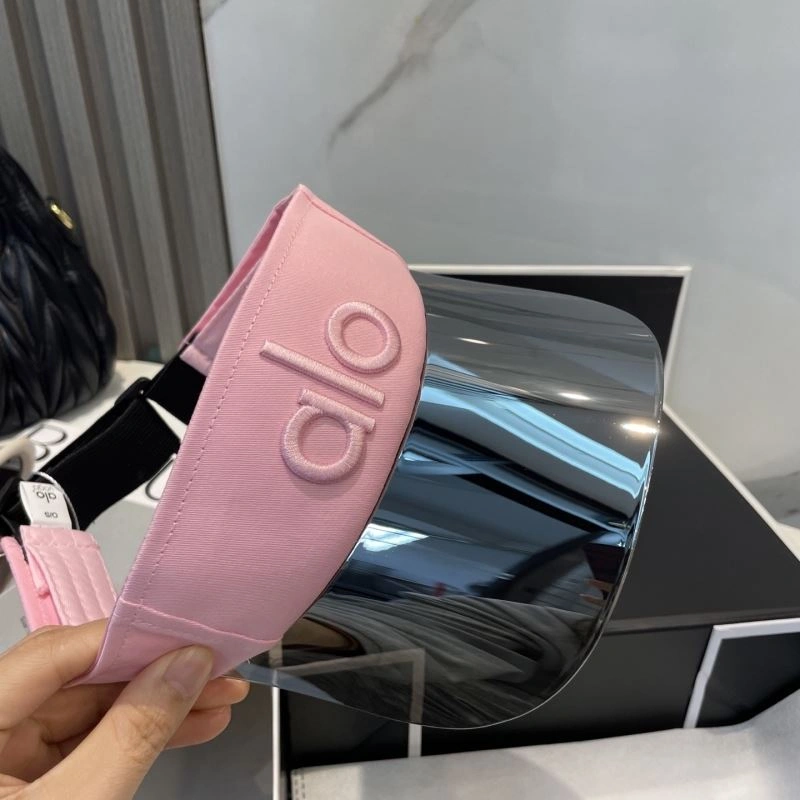 Accurate model Alo Caps