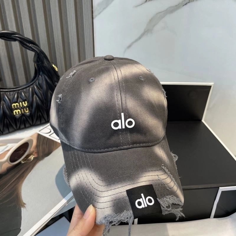 Real Alo Caps