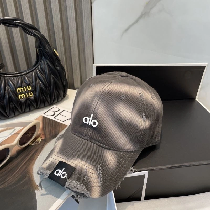 Real Alo Caps