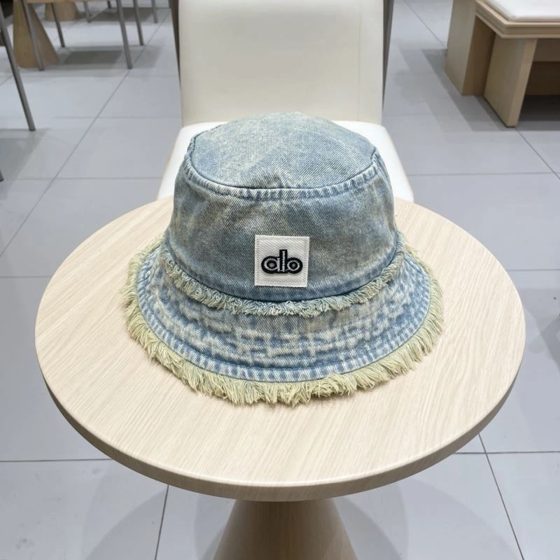 Alo Caps