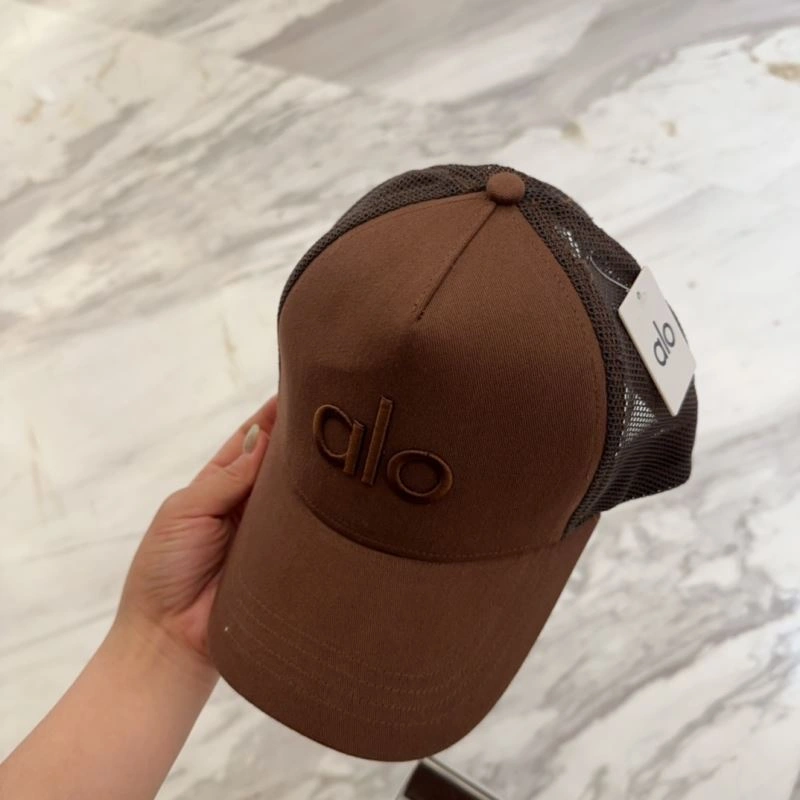 Exact replica Alo Caps