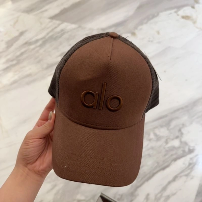 Exact replica Alo Caps