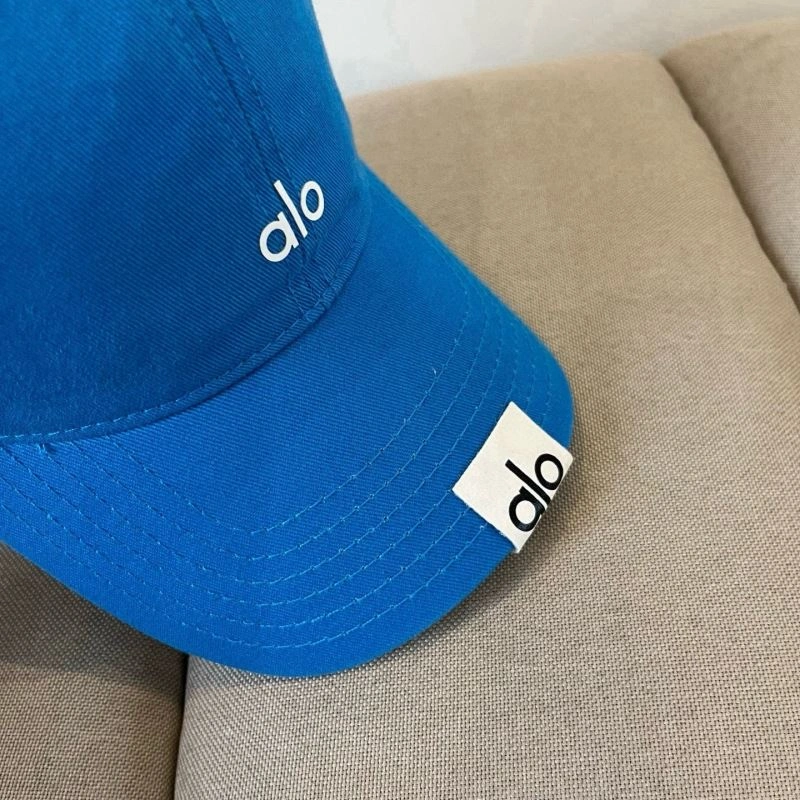 Mirror quality Alo Caps