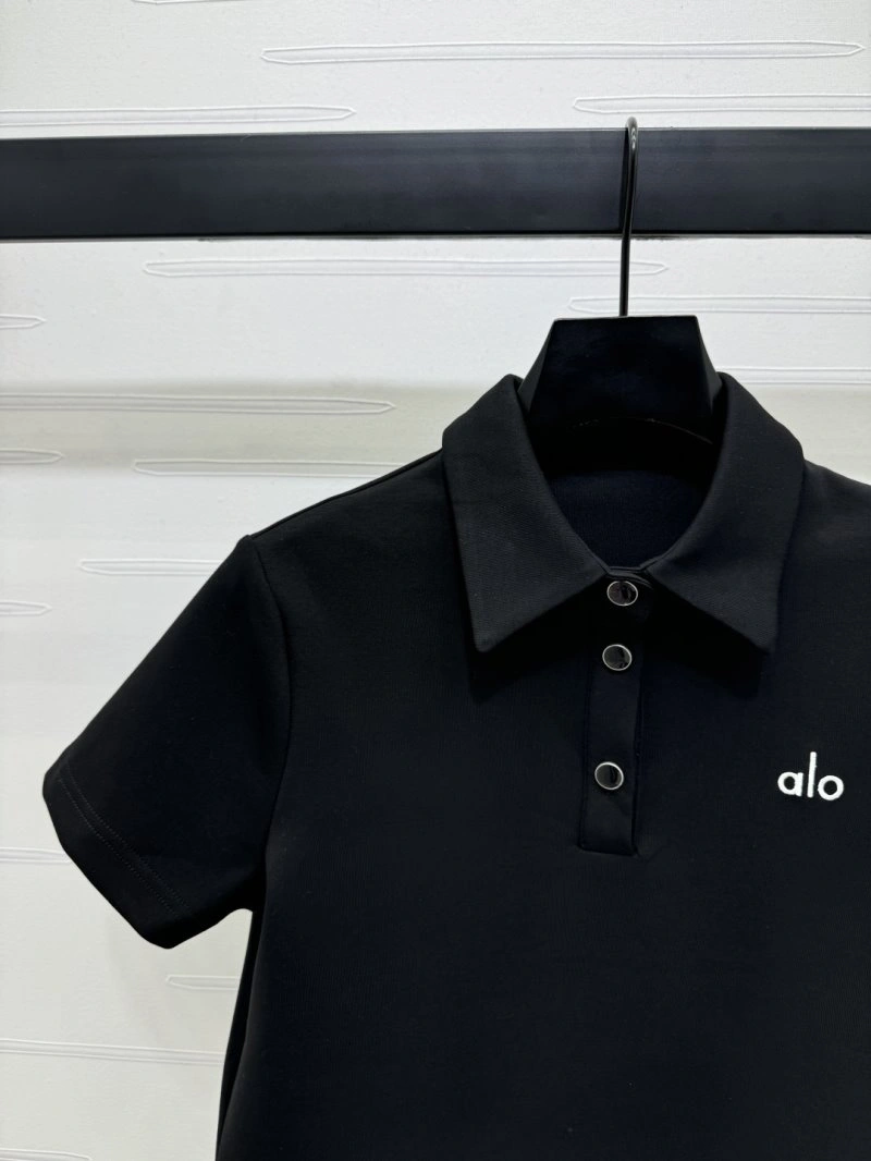 Top mirror Alo Dress Suits