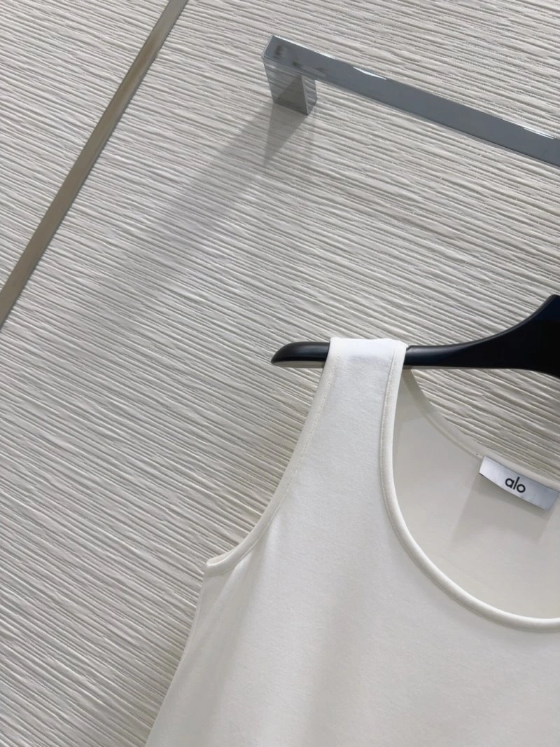 High fidelity Alo Dress