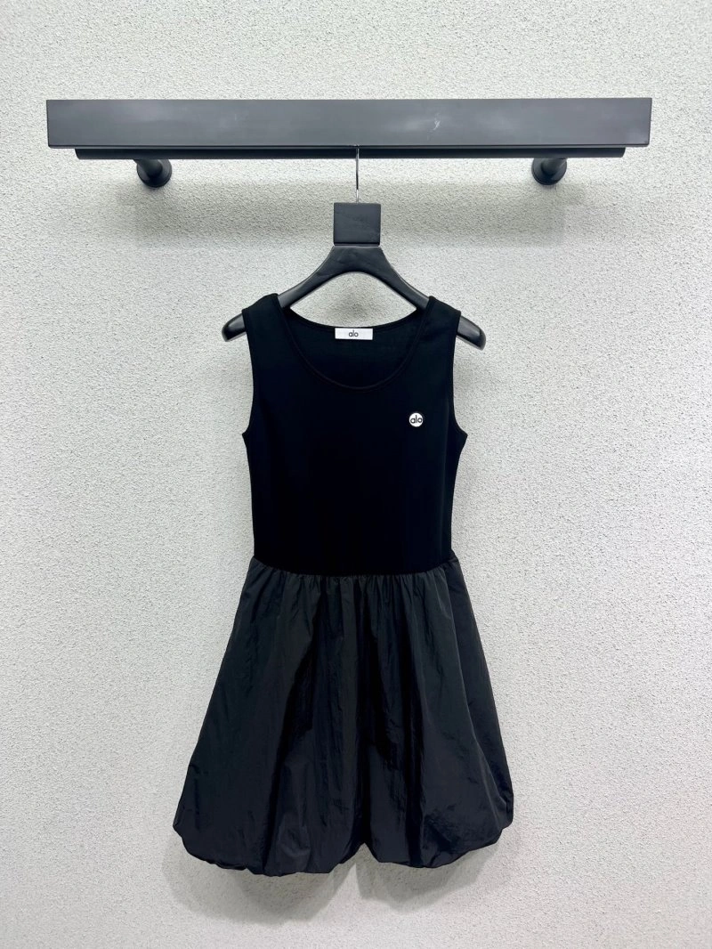 Low-cost Alo Dress