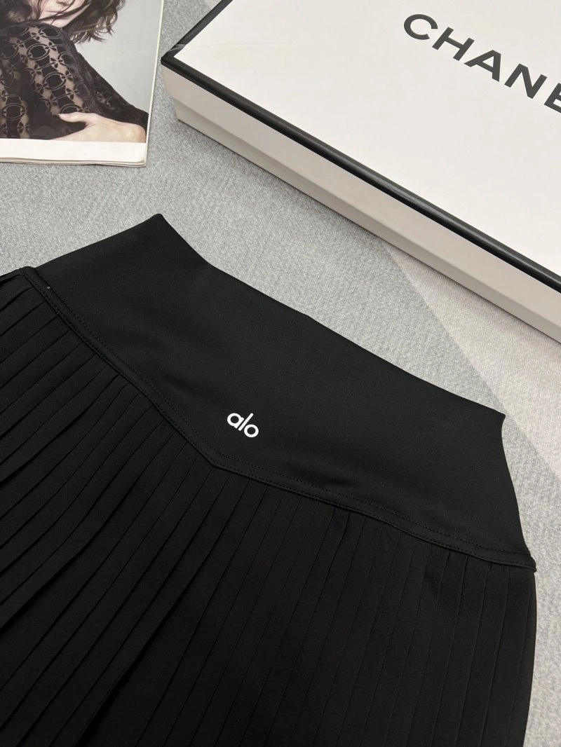 Brand-authenticated Alo Dress