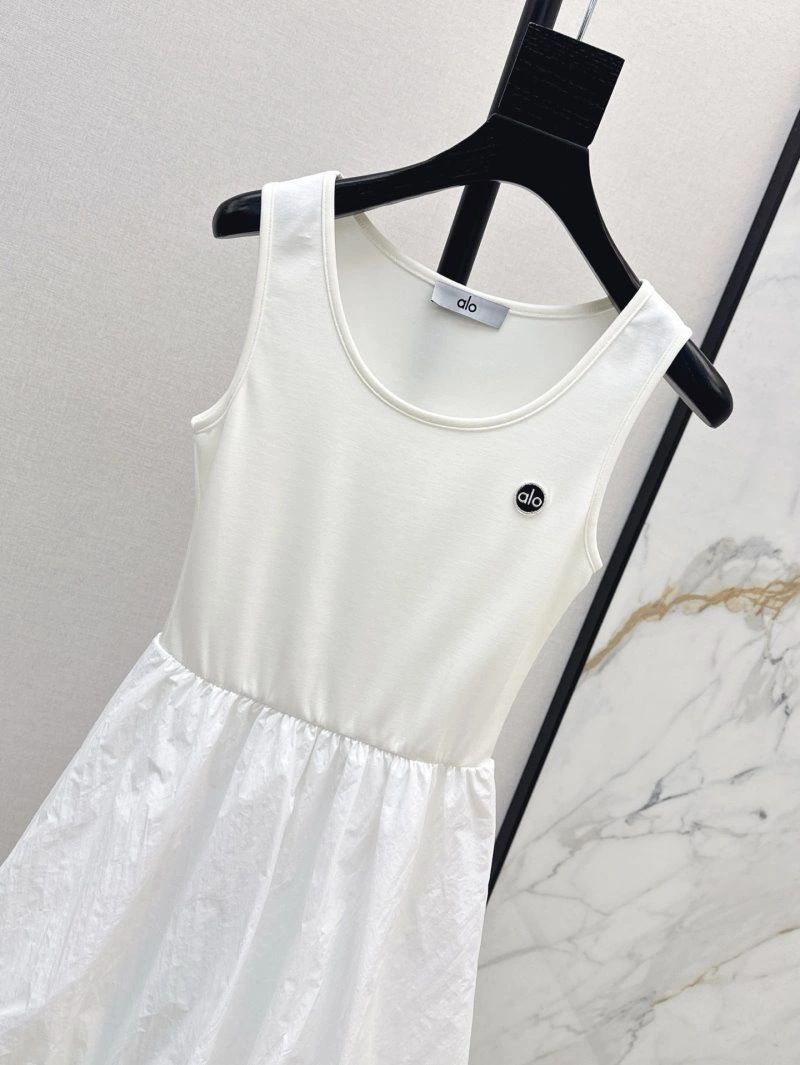Low-cost Alo Dress
