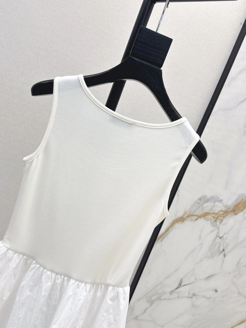 Low-cost Alo Dress