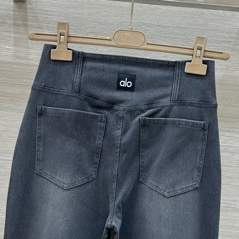 Brand-authenticated Alo Jeans