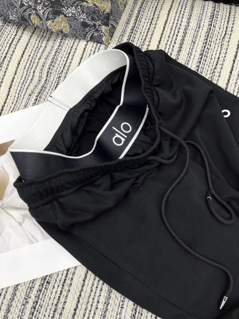 Brand-authenticated Alo Long Pants